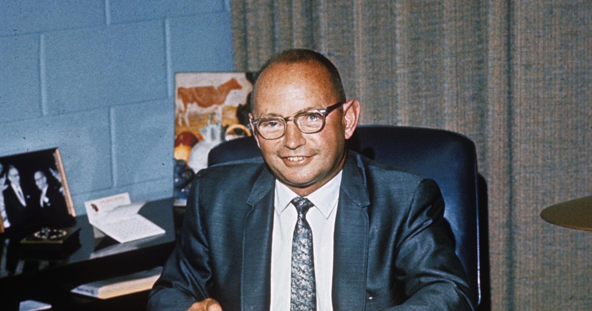 Elton Smith raised the bar, then soared well beyond | Michigan Farm ...